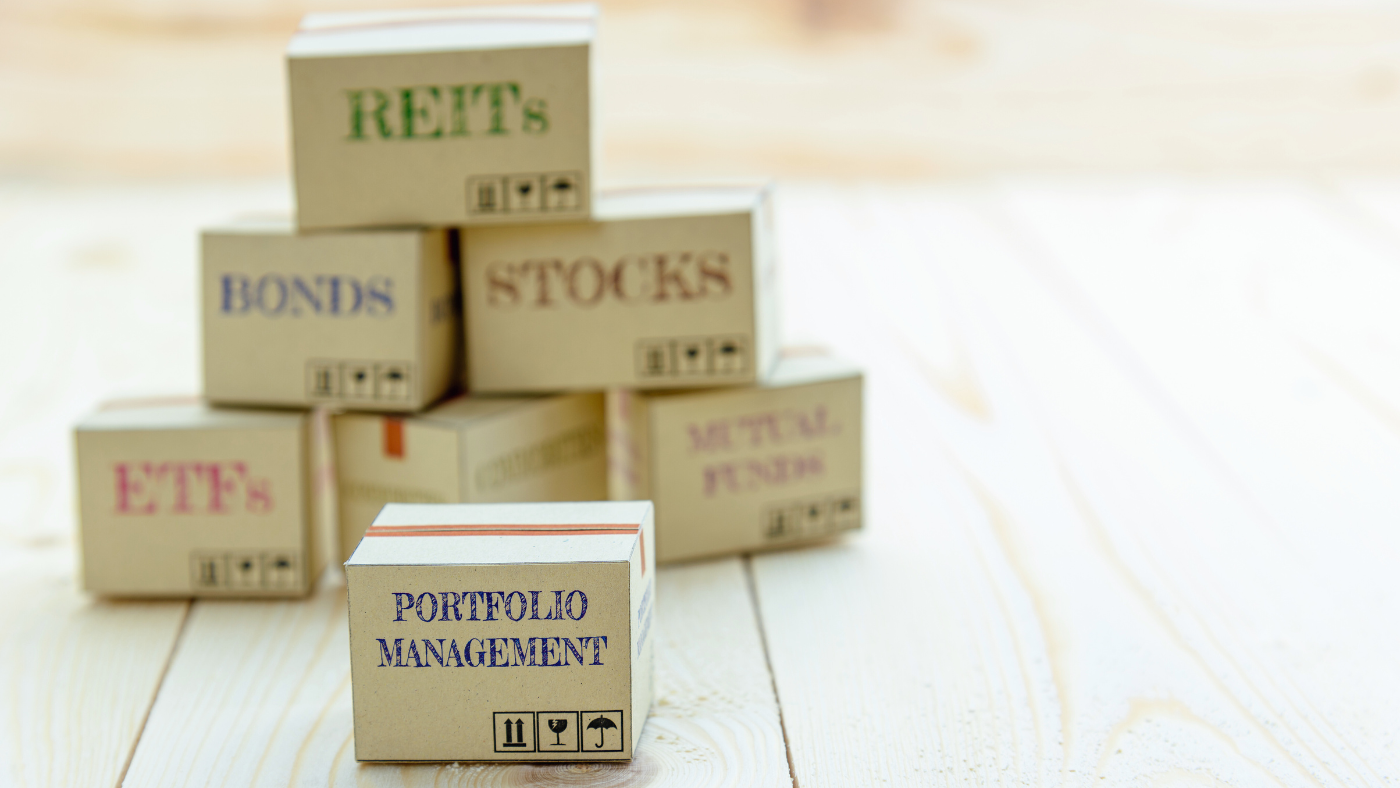 How To Build A Stock Portfolio: 4 Tips To Outperform The Market ...